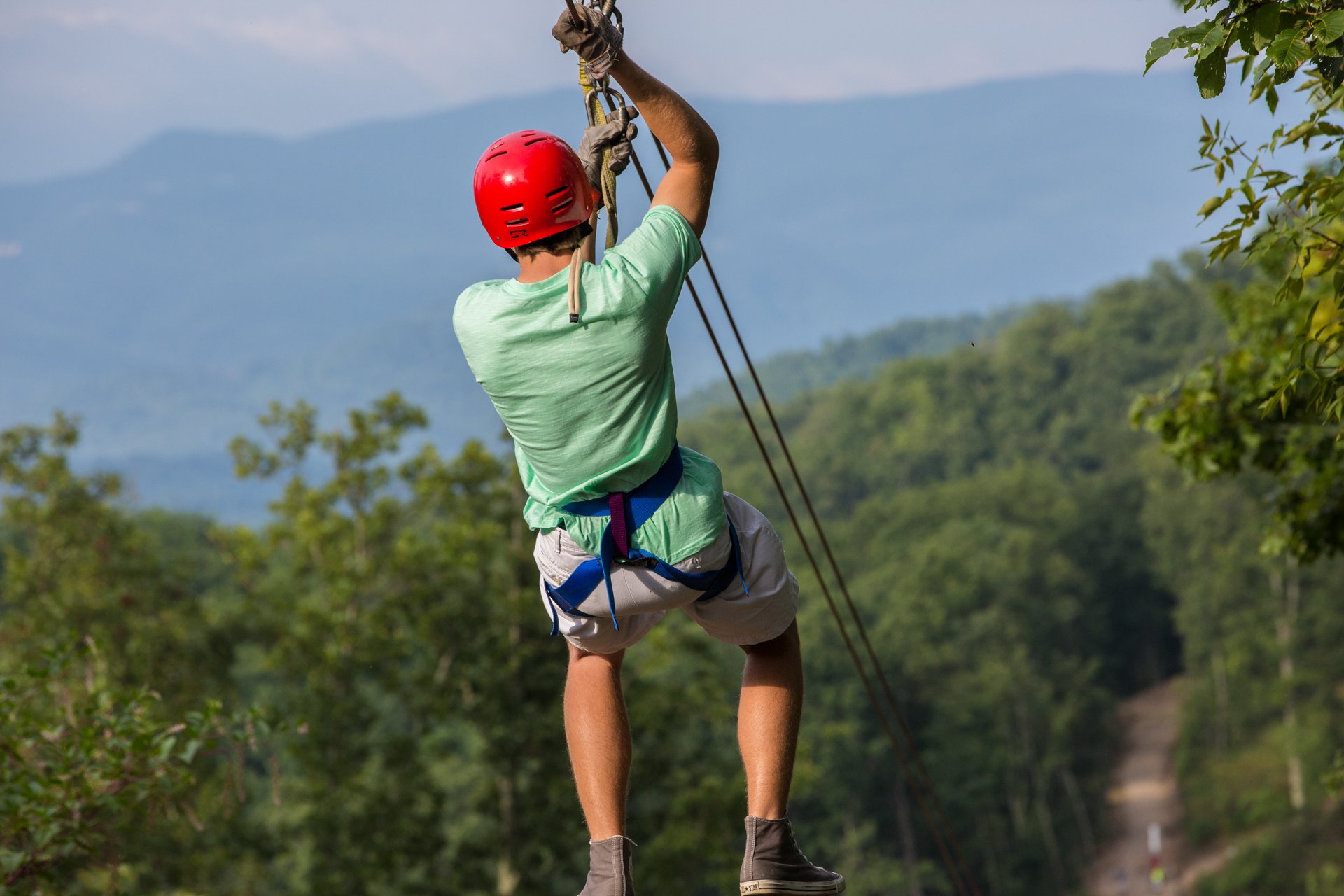 8 Outdoor Adventures You Must Try in Sevierville, TN