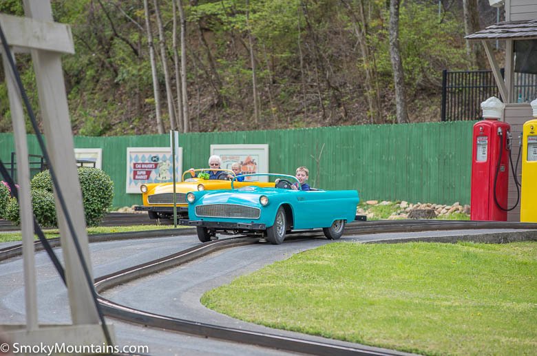 Parents' Guide to the Best Kid Rides at Dollywood