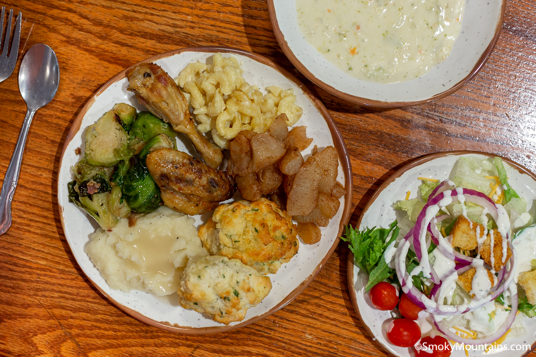 12 Tips for An Amazing First Trip to Dollywood in Pigeon Forge