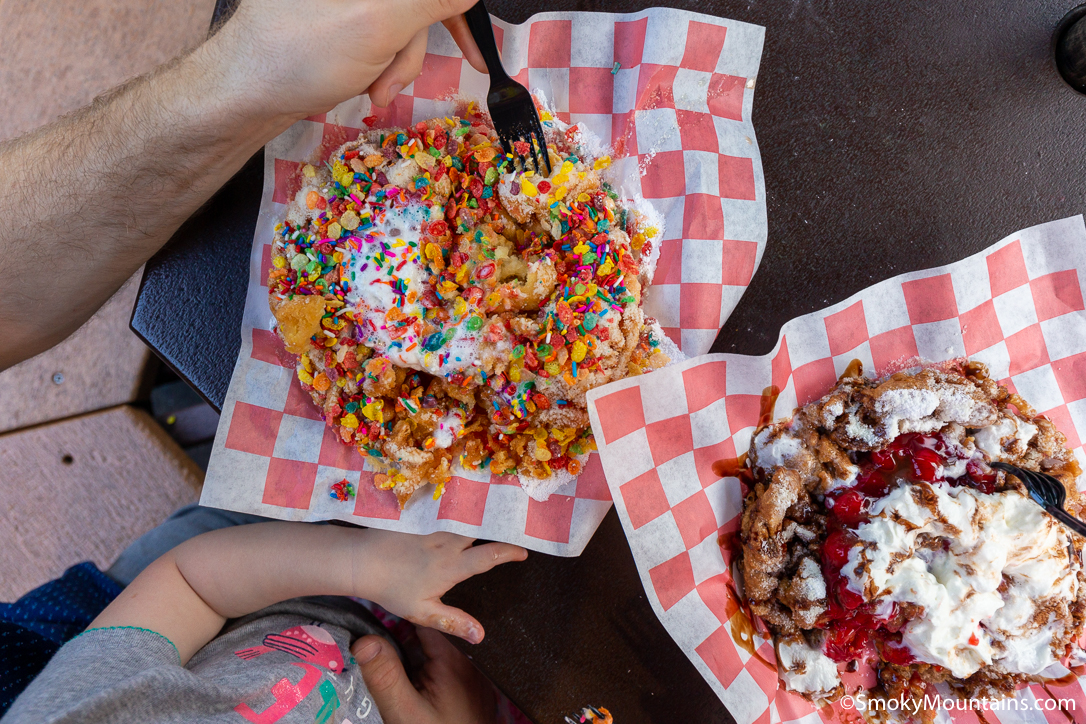 The Best Food at Dollywood: Where to Satisfy All Your Cravings