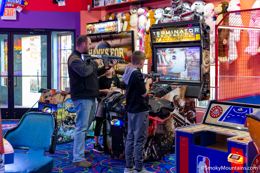 Visitors Guide to the Best Arcades in Pigeon Forge, Tennessee