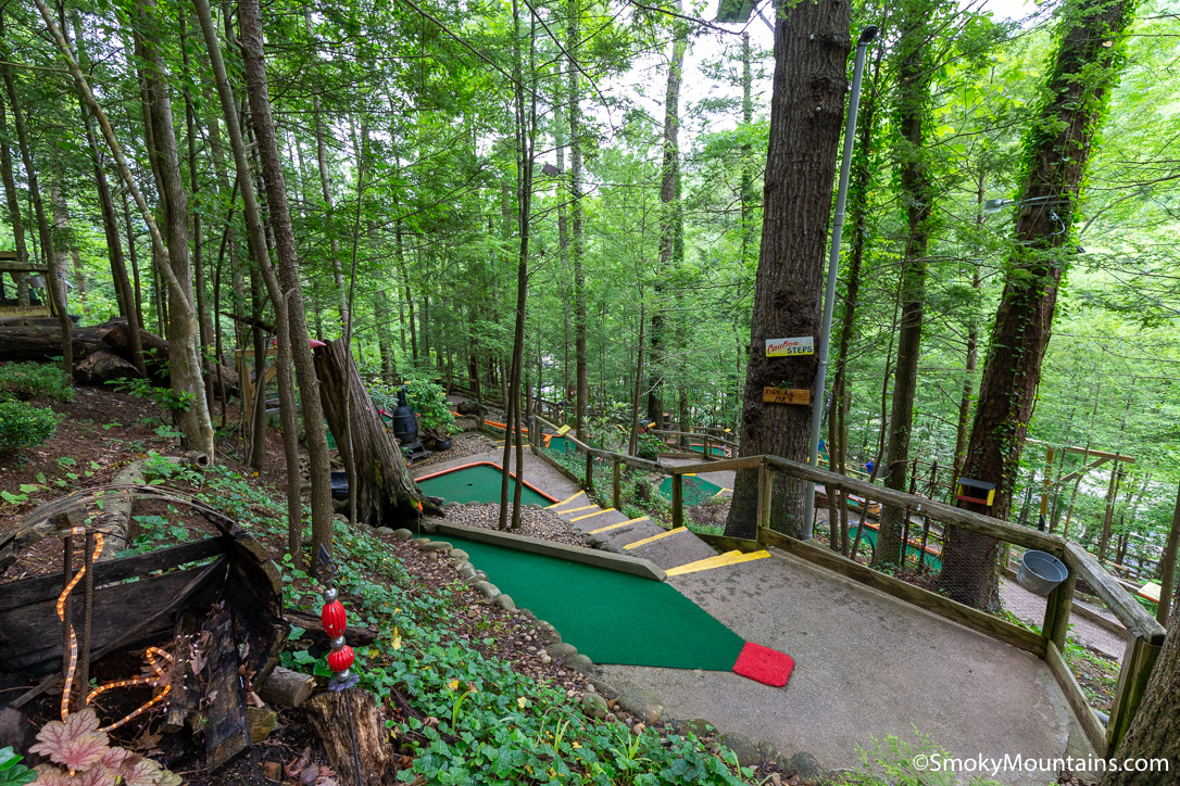 4 Excellent Places to Play Mini-Golf in Gatlinburg, TN