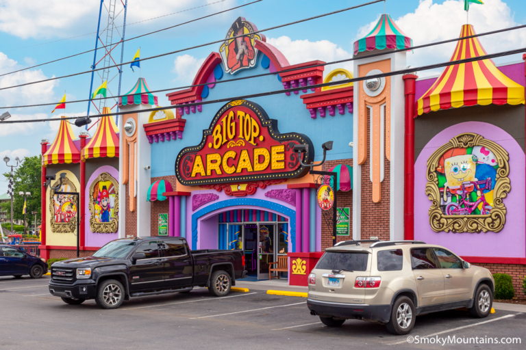 Visitors Guide to the Best Arcades in Pigeon Forge, Tennessee