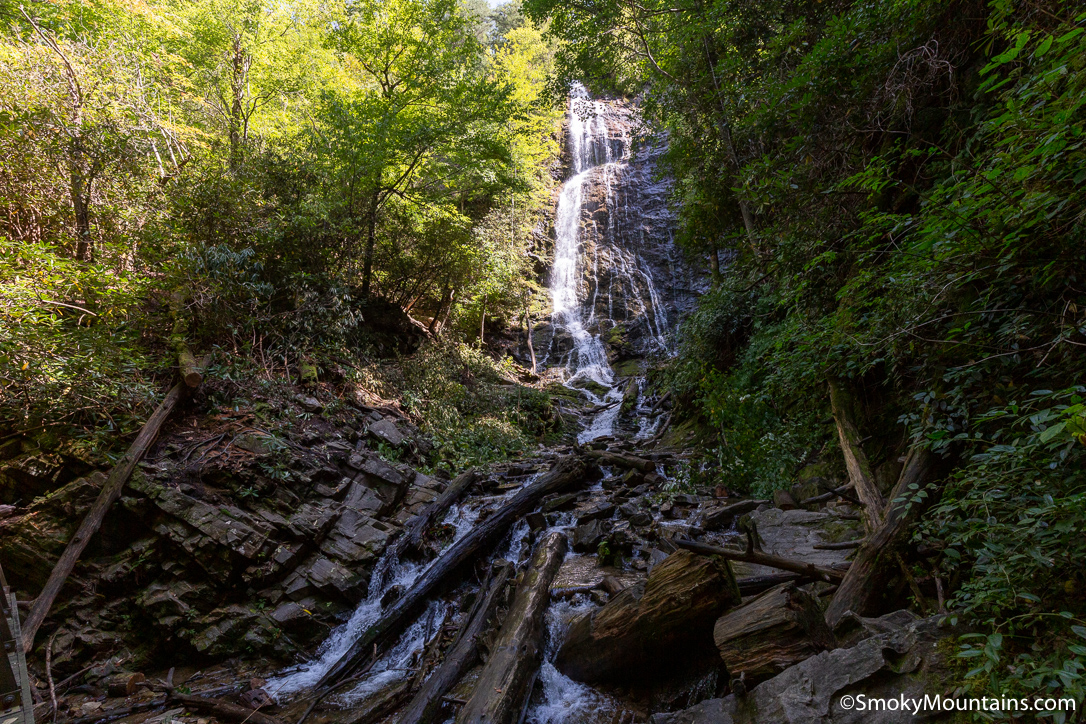 Top 9 Waterfalls to Visit in the Smoky Mountains … and Then Some