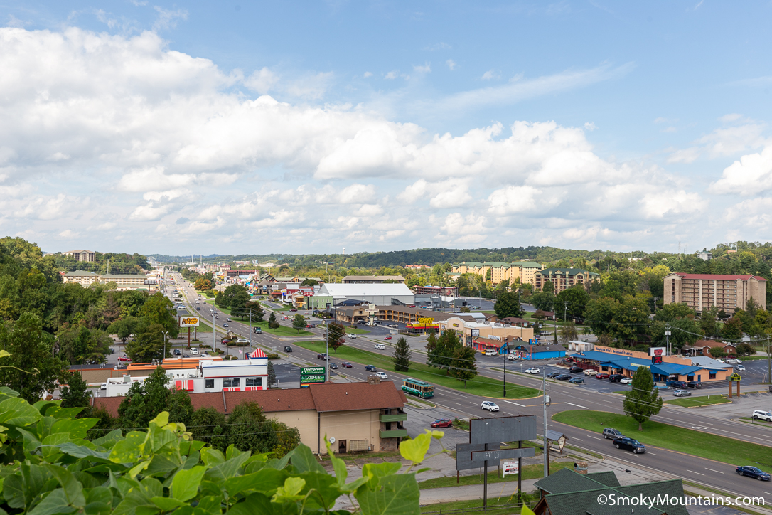 Travel Guide for Trips Between Gatlinburg and Pigeon Forge