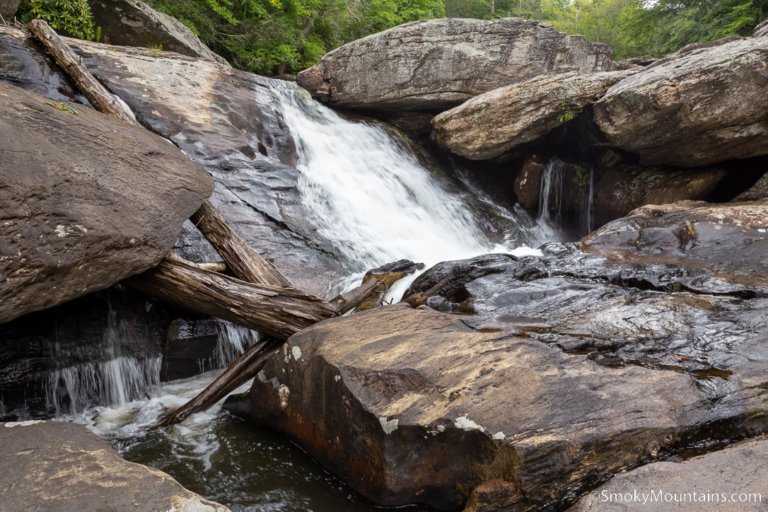 5 Top Alluring Waterfalls Near Boone, North Carolina