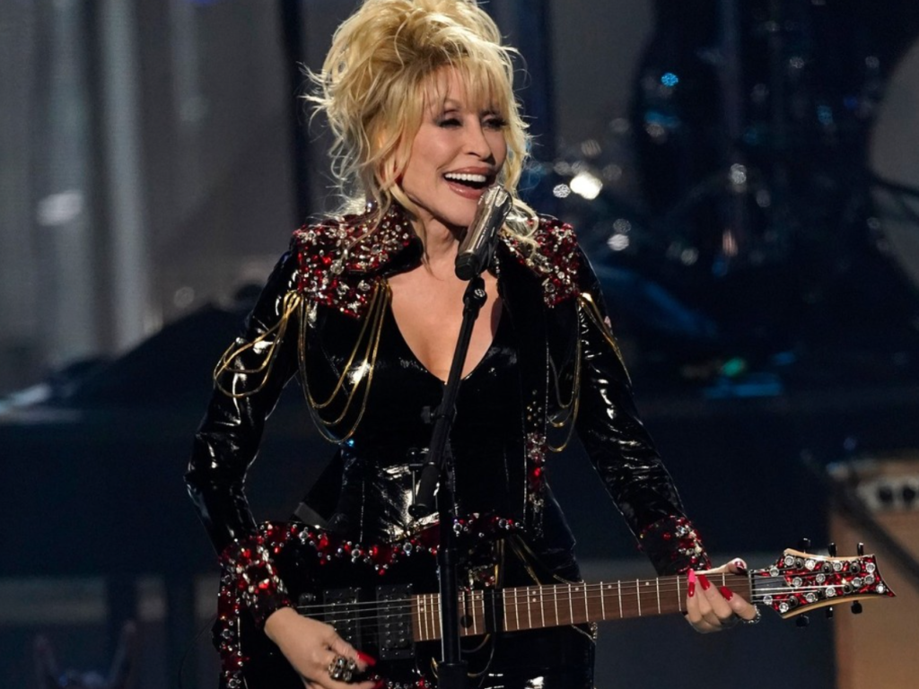 A Little Bit About Dolly Parton: 9 Facts You Might Not Know