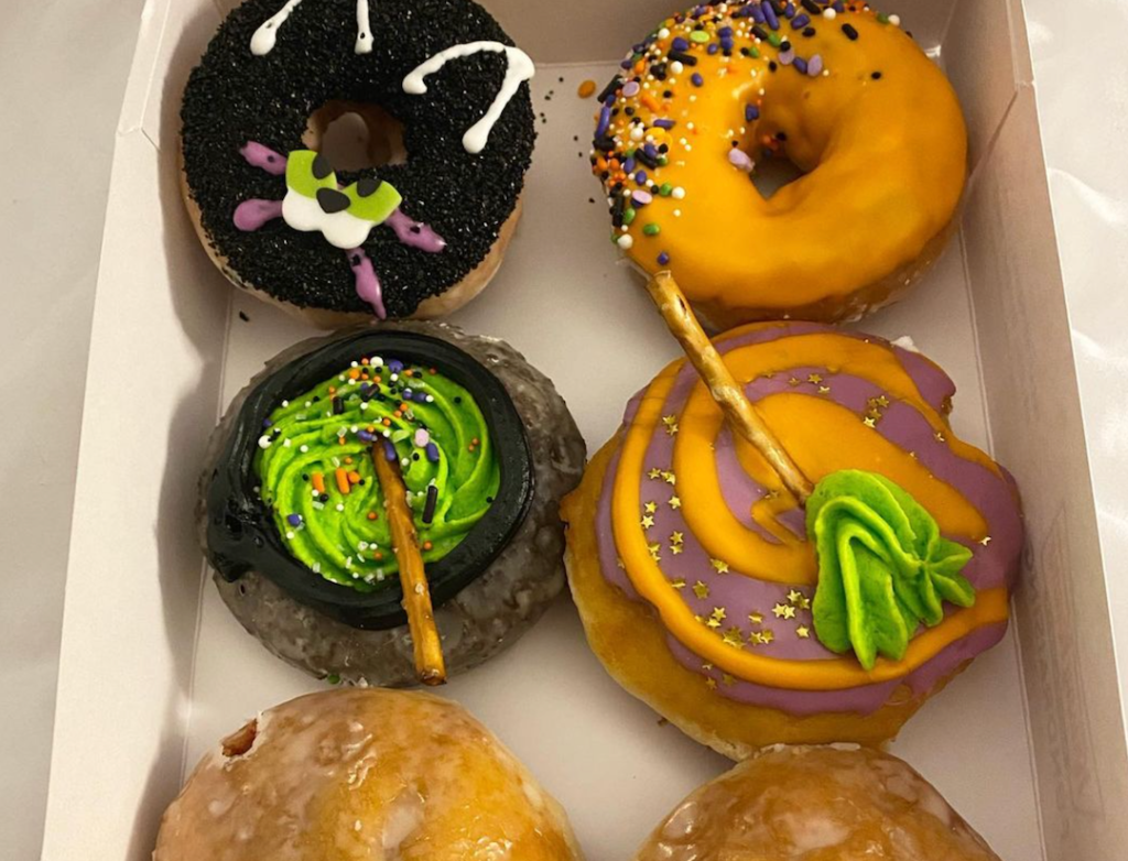 Top 10 Mouthwatering Bakeries in Pigeon Forge, TN