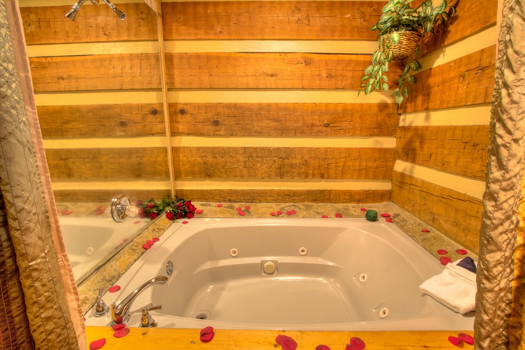 5 Intimate Cabin Stays for A Pigeon Forge Getaway