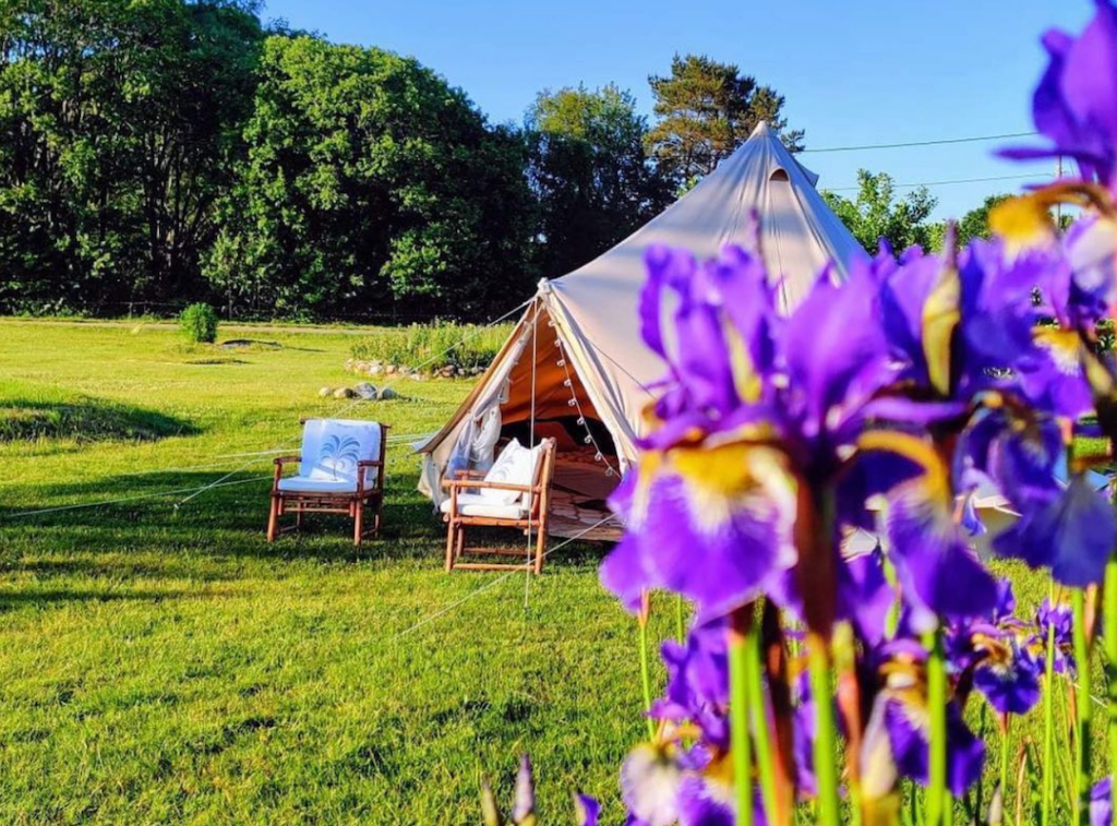 What is Glamping and Why You Should Try It | SmokyMountains.com