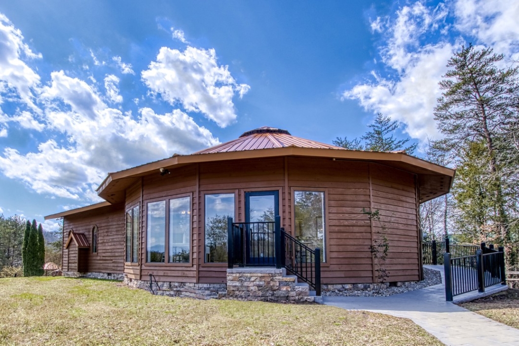 5 Remarkable Wheelchair Accessible Cabins Near Dollywood